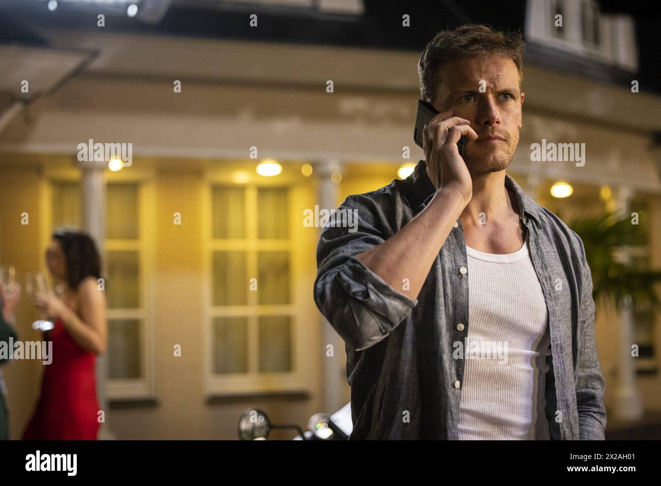 SAM HEUGHAN in THE COUPLE NEXT DOOR (2023) -Original title: LA PAREJA ...