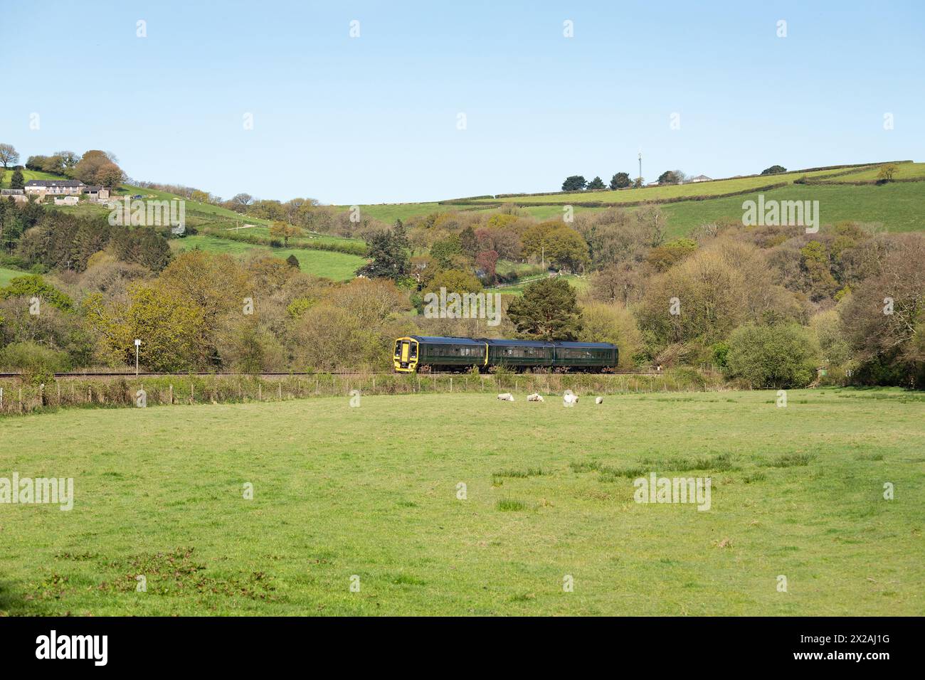 Tarka Line train service from Barnstaple to Exeter south of Umberliegh ...