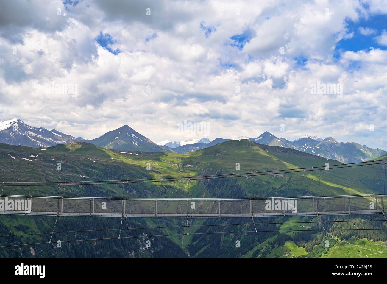 Stubnerkogel mountain suspension bridge hi-res stock photography and ...