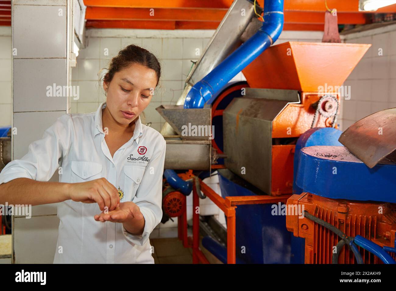 Mucilage remover hi-res stock photography and images - Alamy