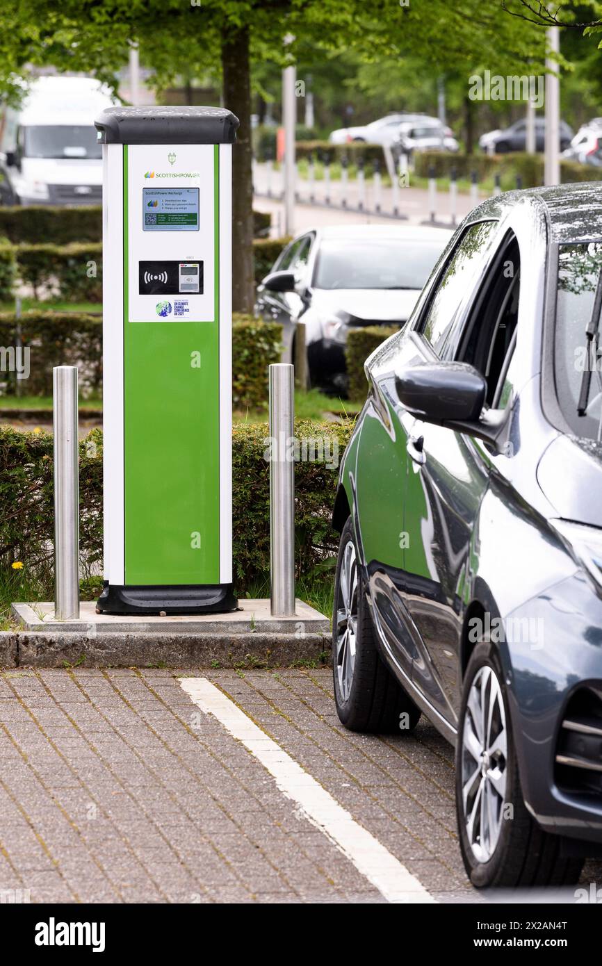 ScottishPower electric public charge points, Glasgow Science Centre electric vehicle charger EV ...