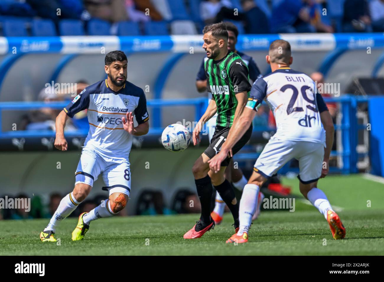Sassuolo hamza hi-res stock photography and images - Alamy