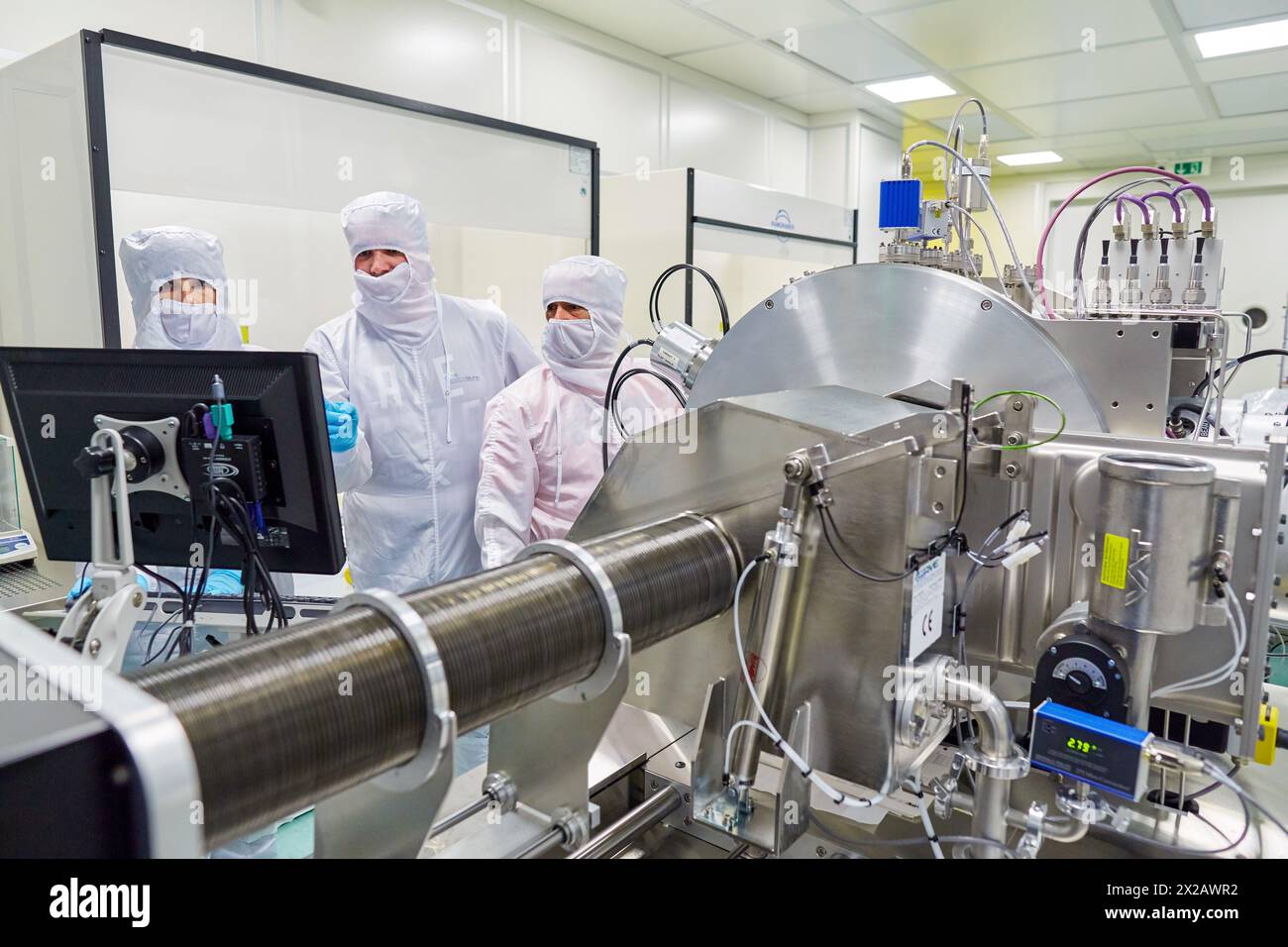 Ion milling machine hi-res stock photography and images - Alamy