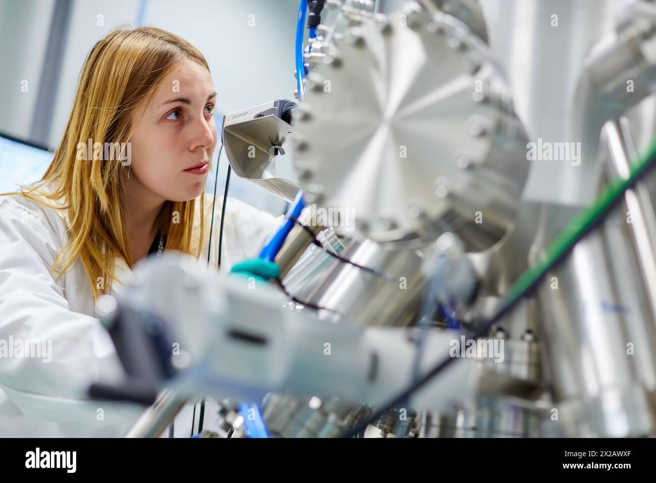 Dual chamber hi-res stock photography and images - Alamy