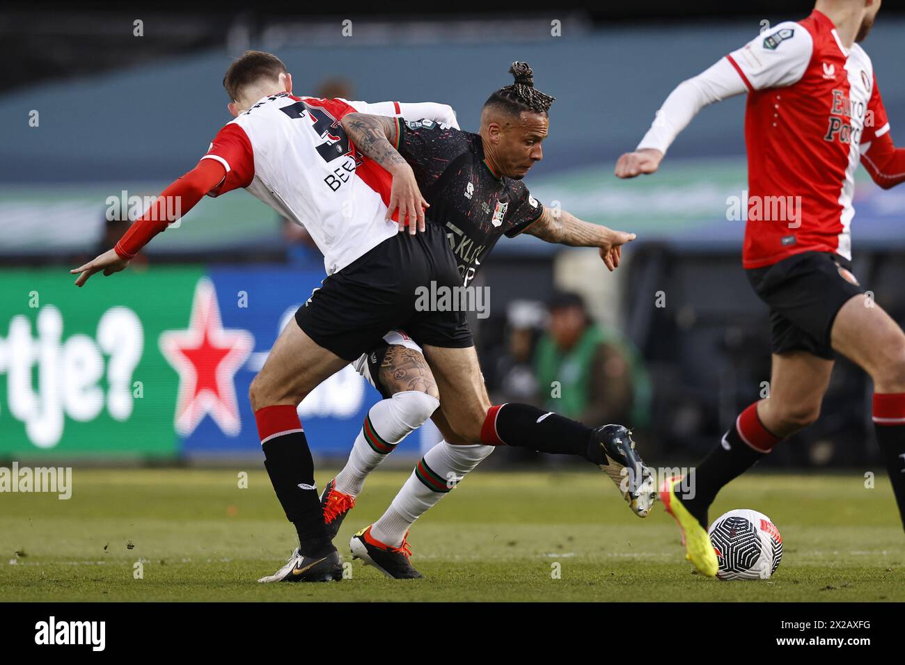 ROTTERDAM - (l-r) Thomas Beelen of Feyenoord, Tjaronn Chery of NEC ...