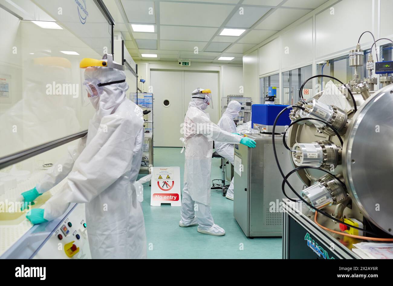 Ramgraber acid wetbench / Oxford Instruments Reactive Ion Etcher ...