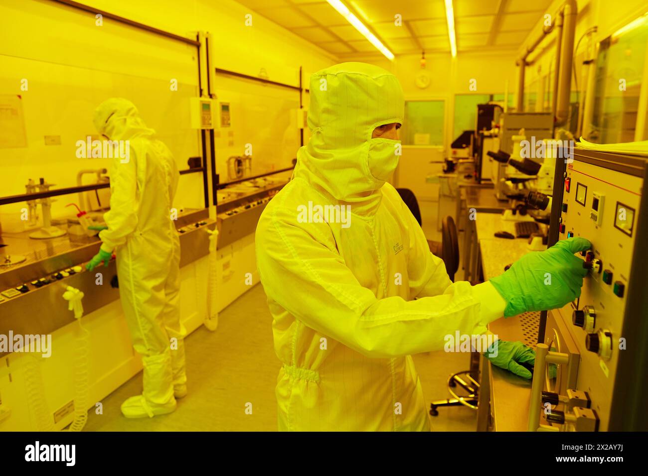 Plasma gear hi-res stock photography and images - Alamy