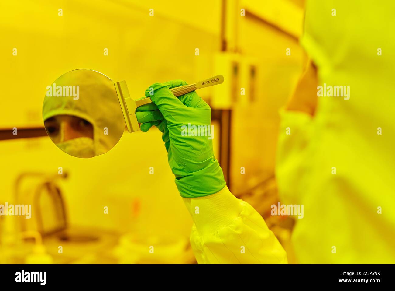 Patterned silicon wafer, nanodevice, Photolithography Room. Cleanroom ...