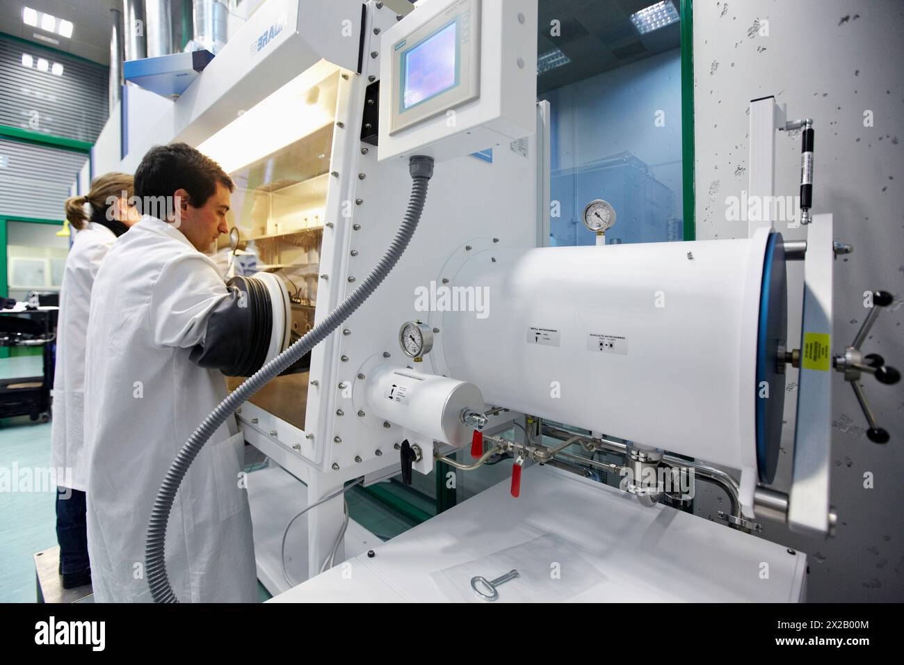 Preparing samples in inert atmosphere, controlled atmosphere glove box ...