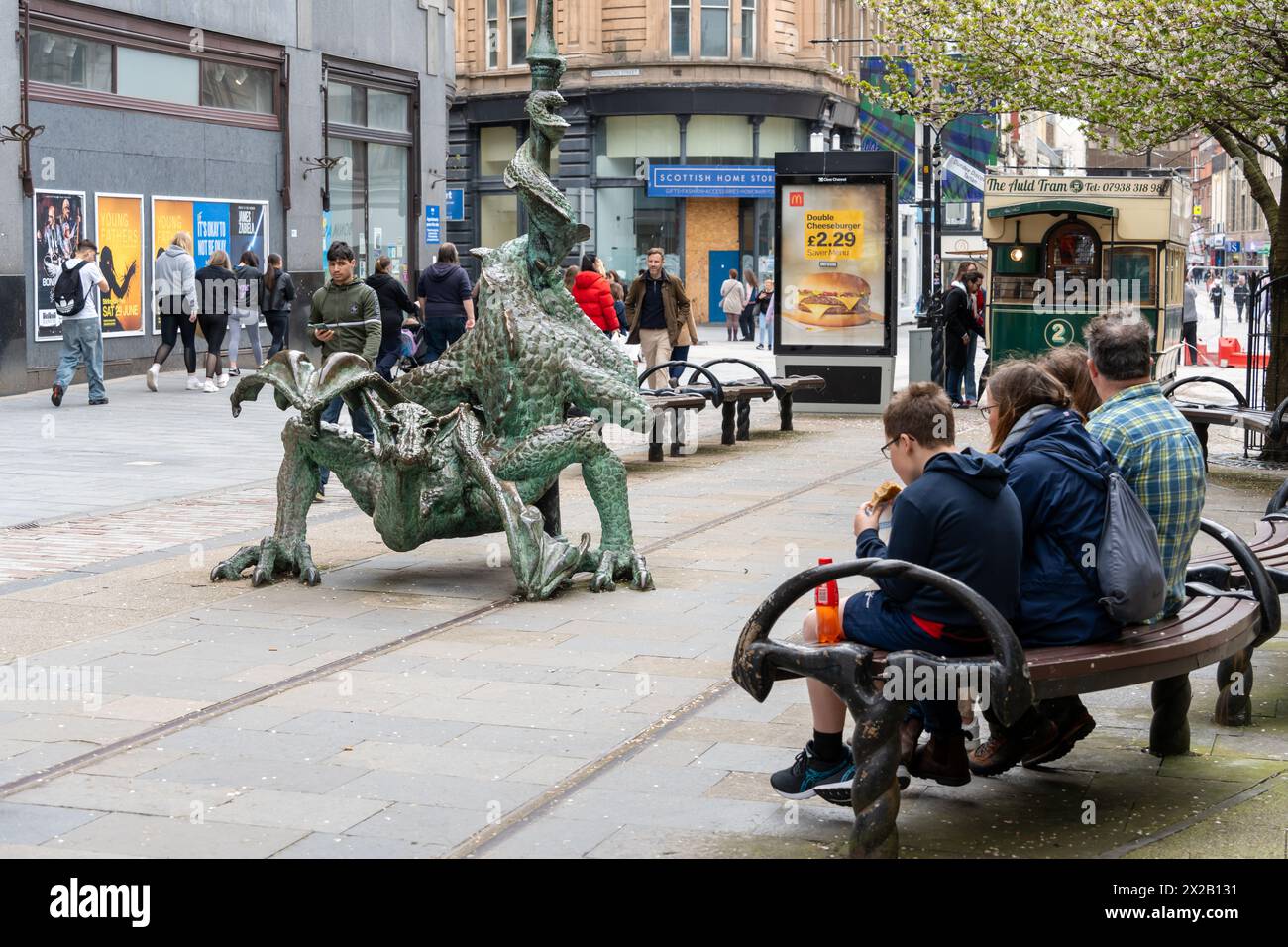 Public art sculpture The Dragon by Alastair Smart and Tony Morrow on ...