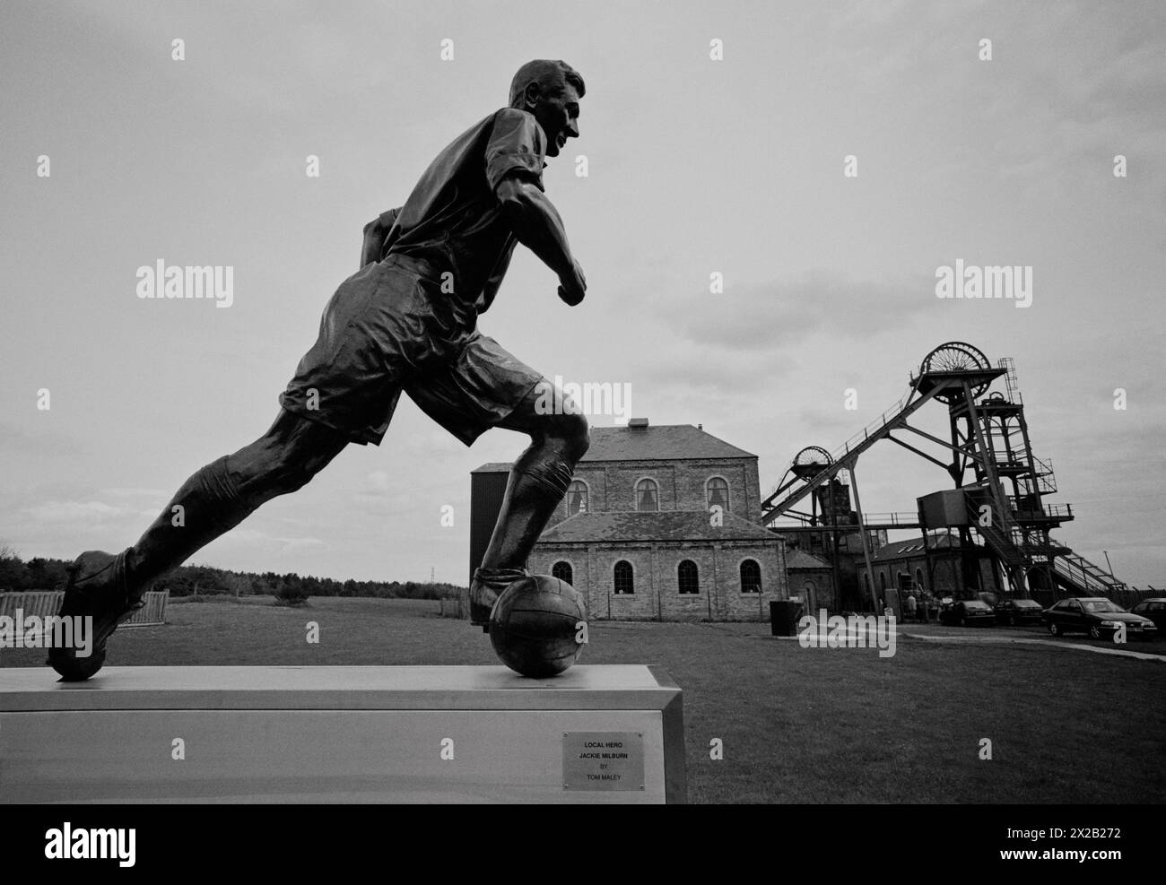 Photo copyright 1996 by John Angerson Statue of football player Jackie ...