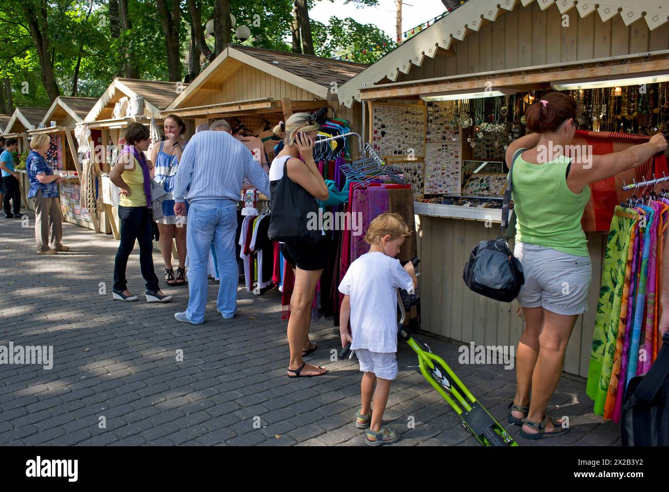 Situee a une vingtaine de kilometres de Riga; Majori est le site le ...