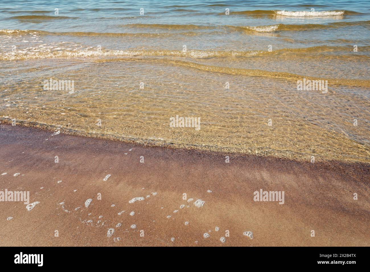 Bubbles at the beach hi-res stock photography and images - Alamy