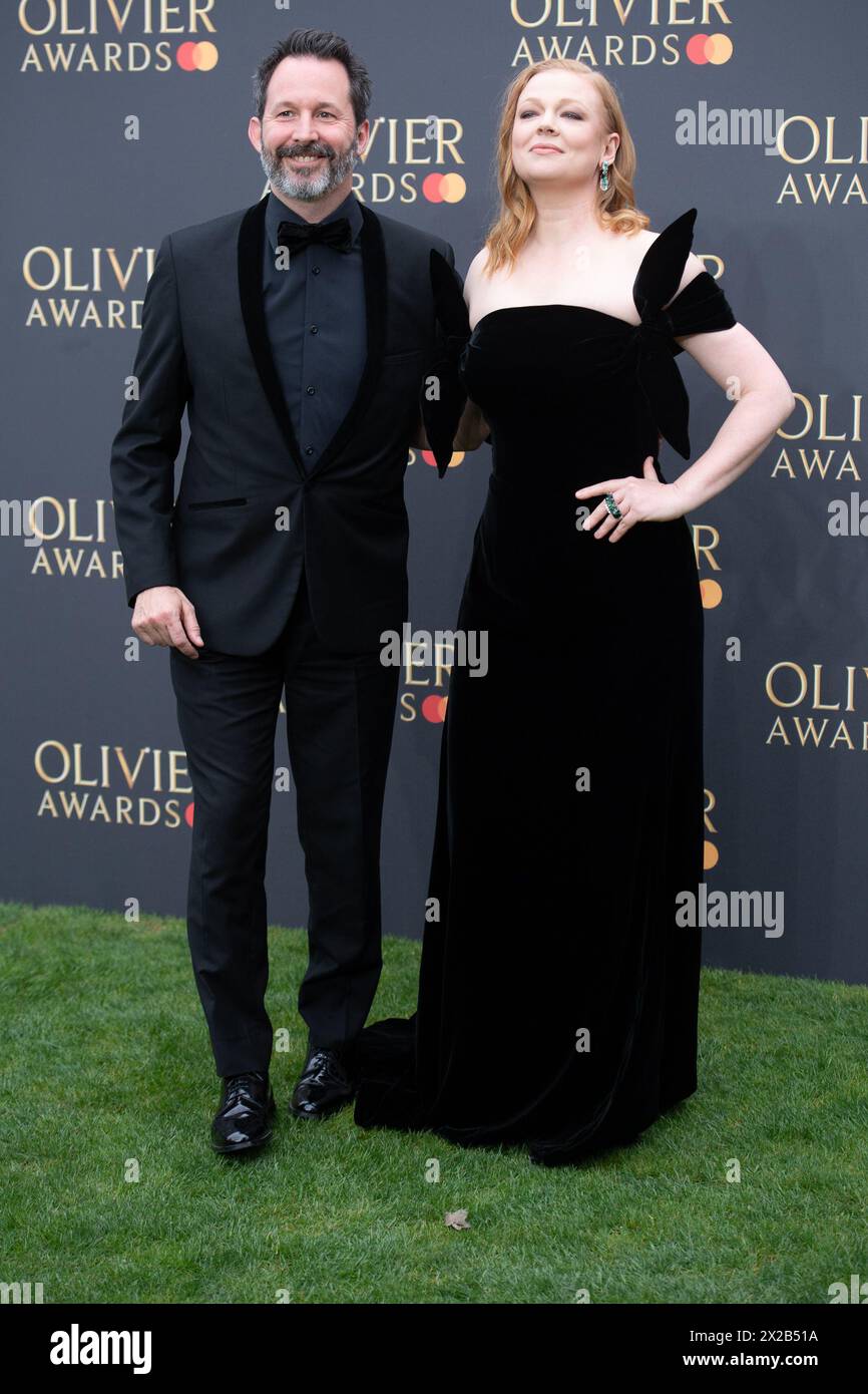 London, UK. 14 Apr, 2024. Pictured: Sarah Snook and husband Dave Lawson ...