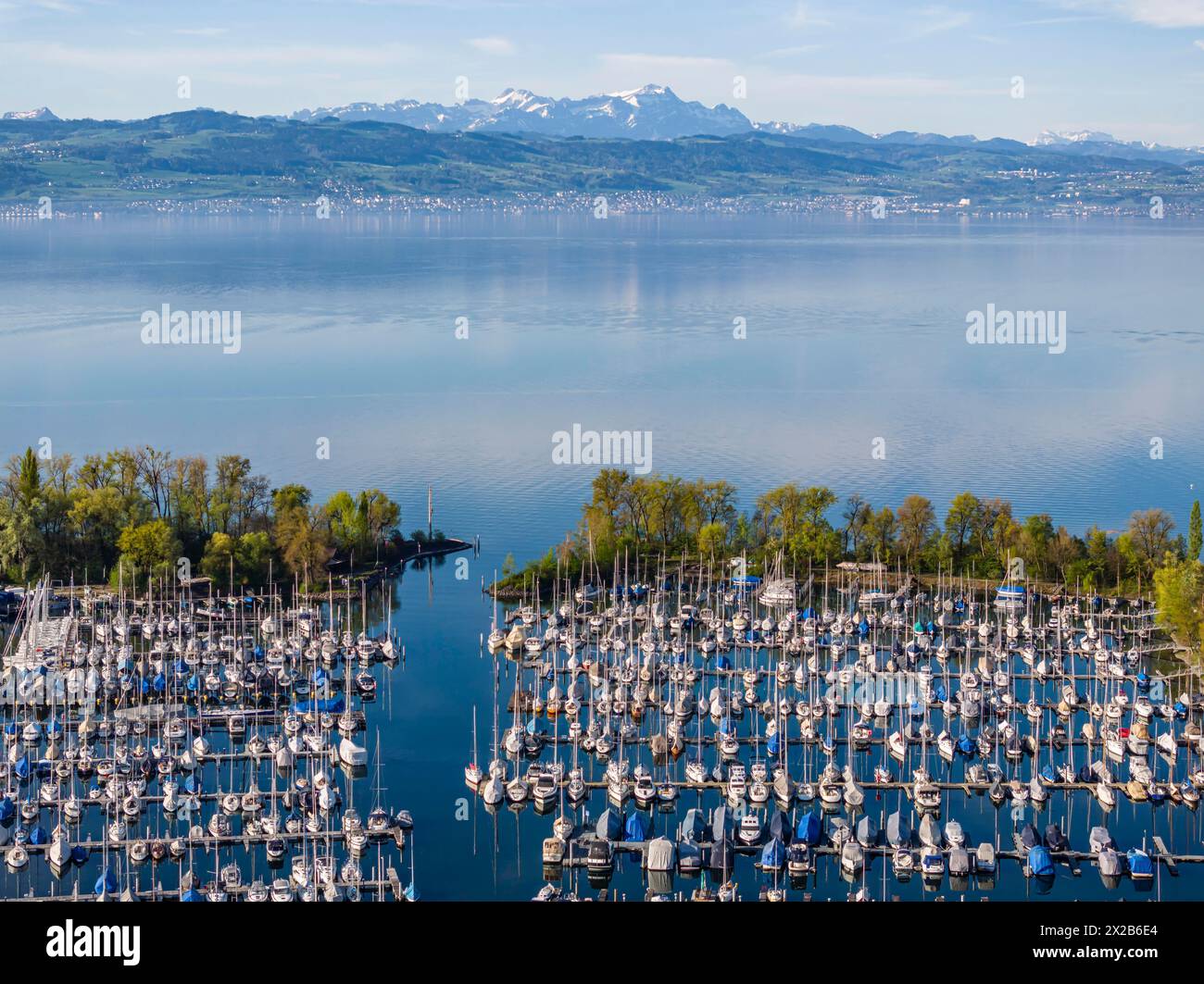 Ultramarin Gohren, the largest water sports centre on Lake Constance ...