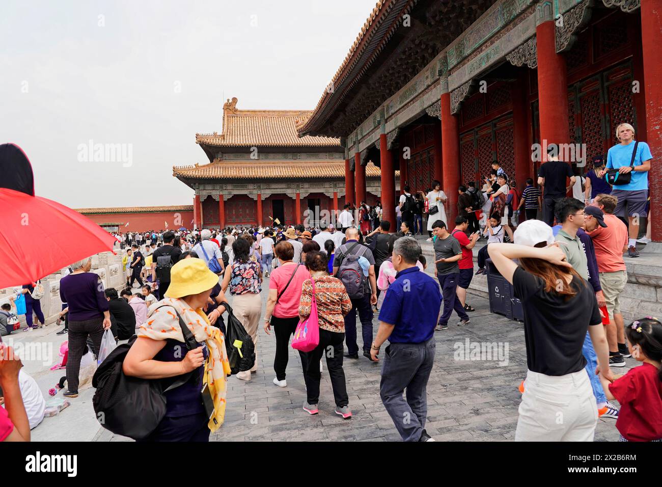 China, Beijing, Forbidden City, UNESCO World Heritage Site, Crowd in ...