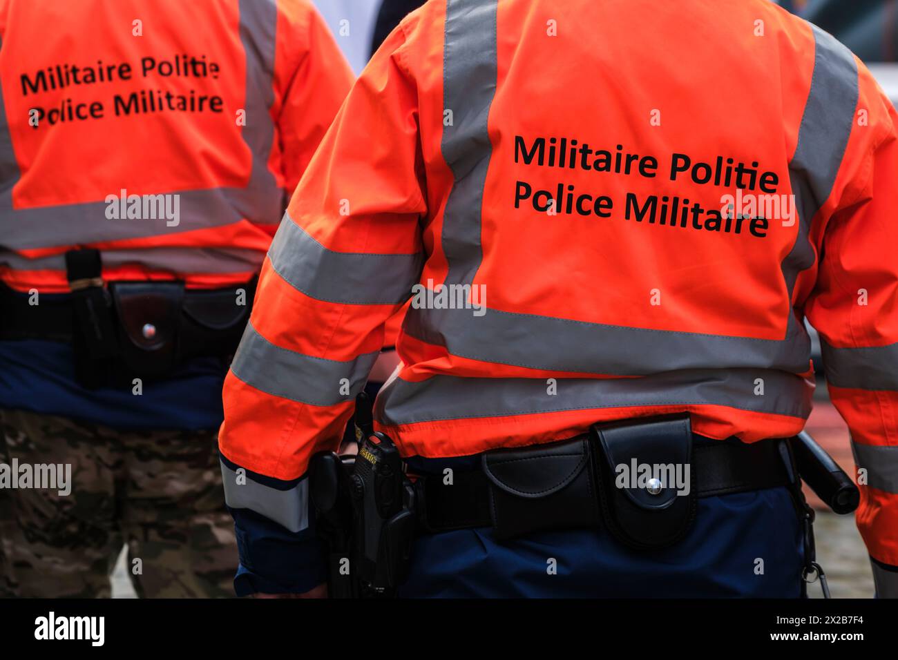 Surveillance militaire hi-res stock photography and images - Alamy