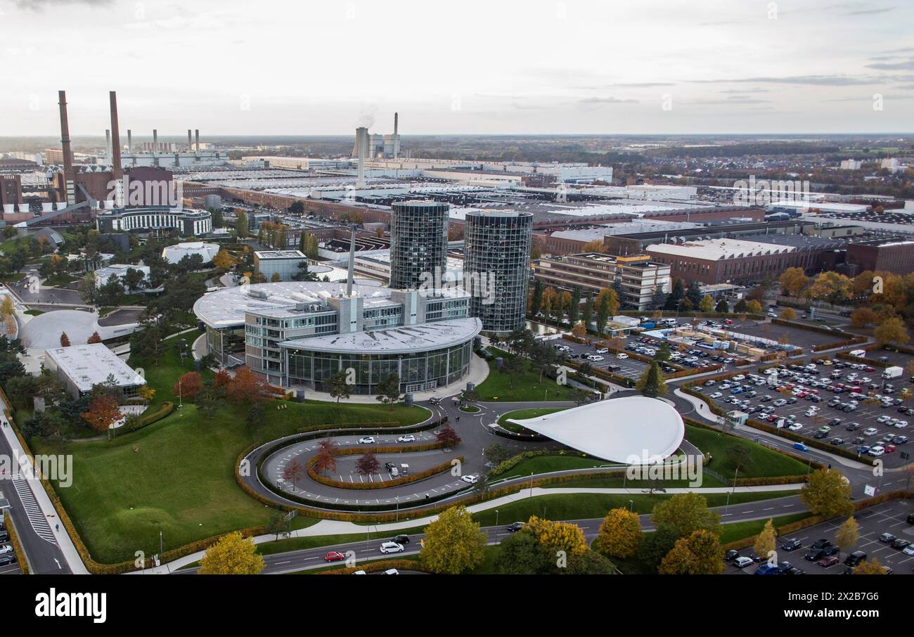 Aerial view of the VW plant and the Autostadt in Wolfsburg, 25 October 2015, Wolfsburg, Lower ...