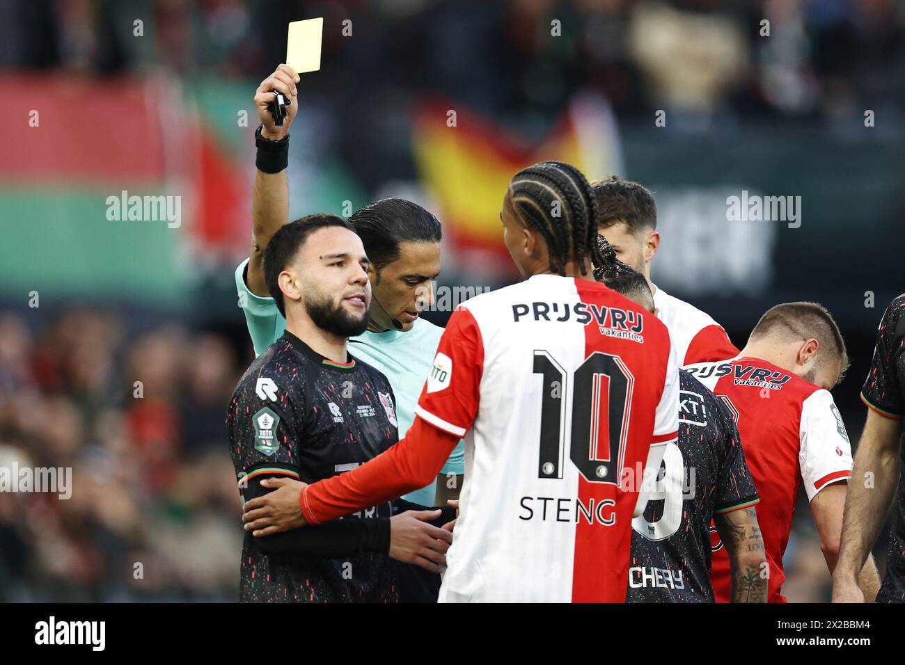 ROTTERDAM - (l-r) Calvin Verdonk of NEC Nijmegen, referee Serdar Gozubuyuk gives yellow, Calvin ...