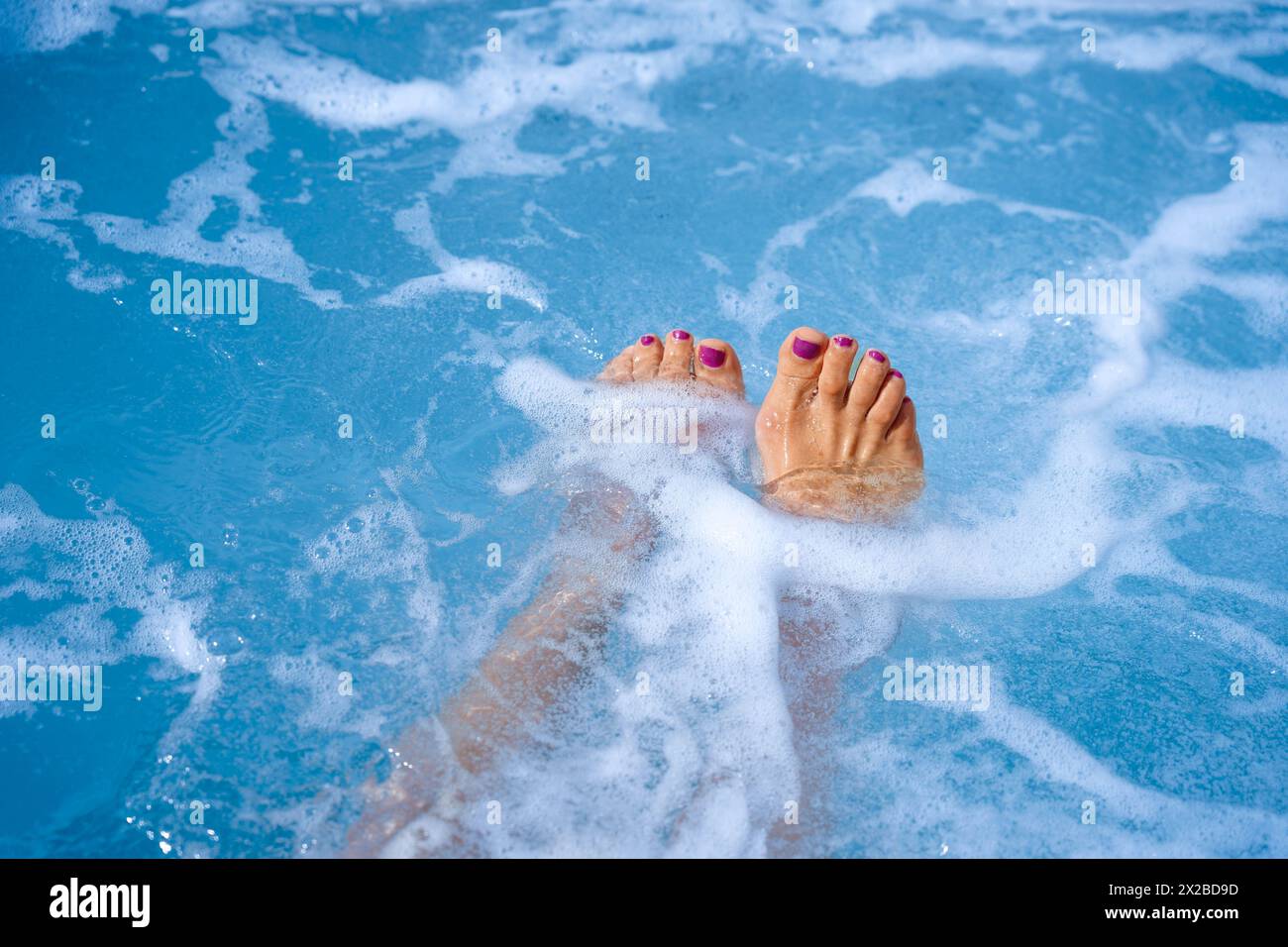 isolated feet underwater in the spa Stock Photo - Alamy