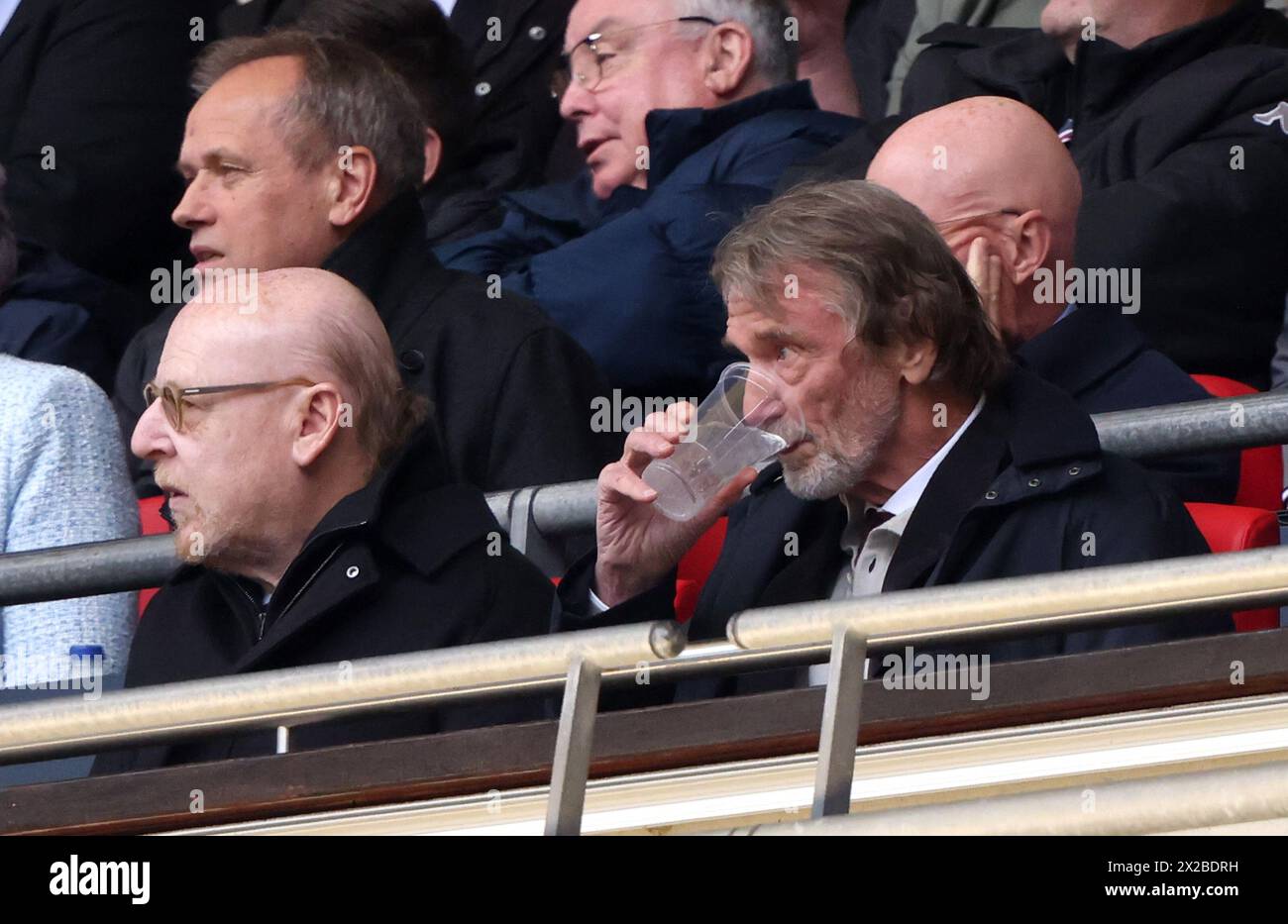 London, UK. 21st Apr, 2024. Sir Jim Ratcliffe has a drink at the ...