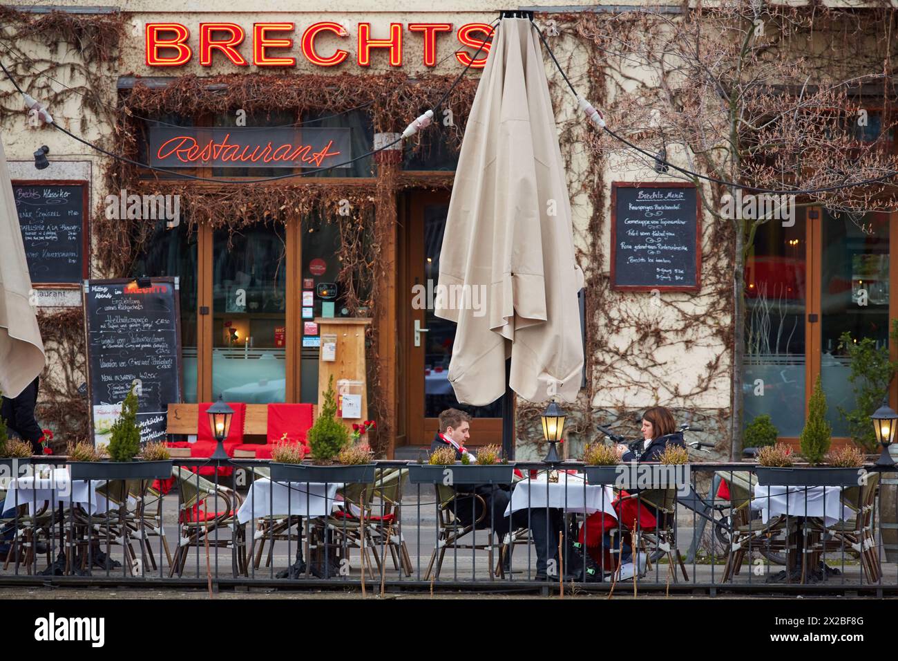 Restaurant brechts hi-res stock photography and images - Alamy