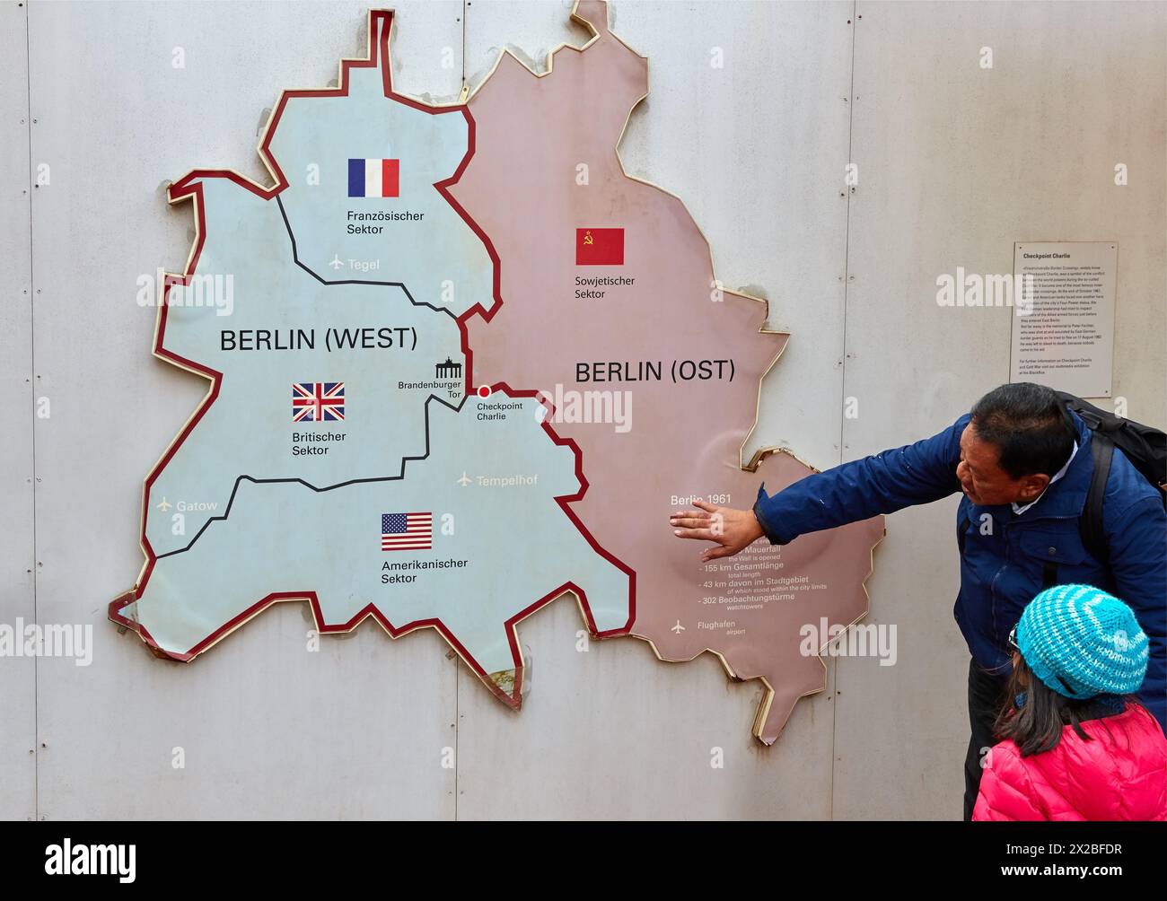 Berlin wall map hi-res stock photography and images - Alamy