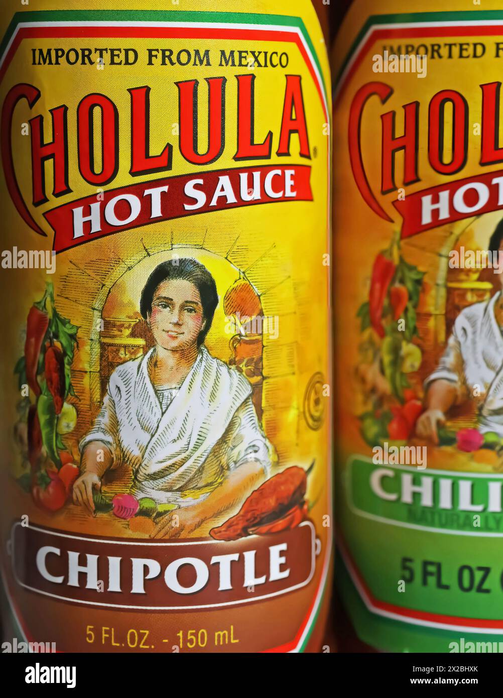 Chipotle sauce bottle hi-res stock photography and images - Alamy