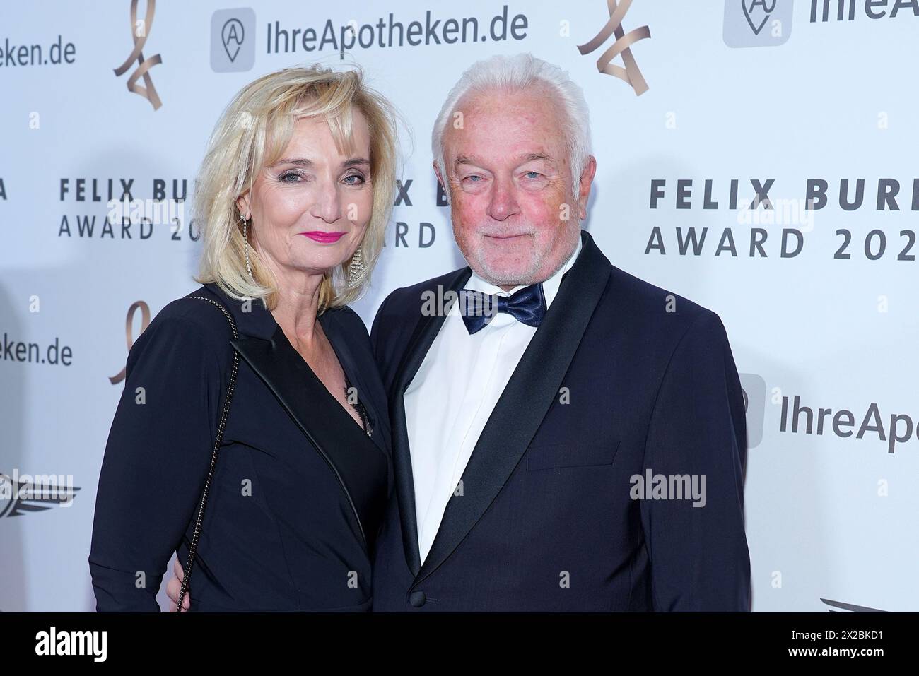 Wolfgang Kubicki und seine Ehefrau Annette Marberth-Kubicki beim Felix ...