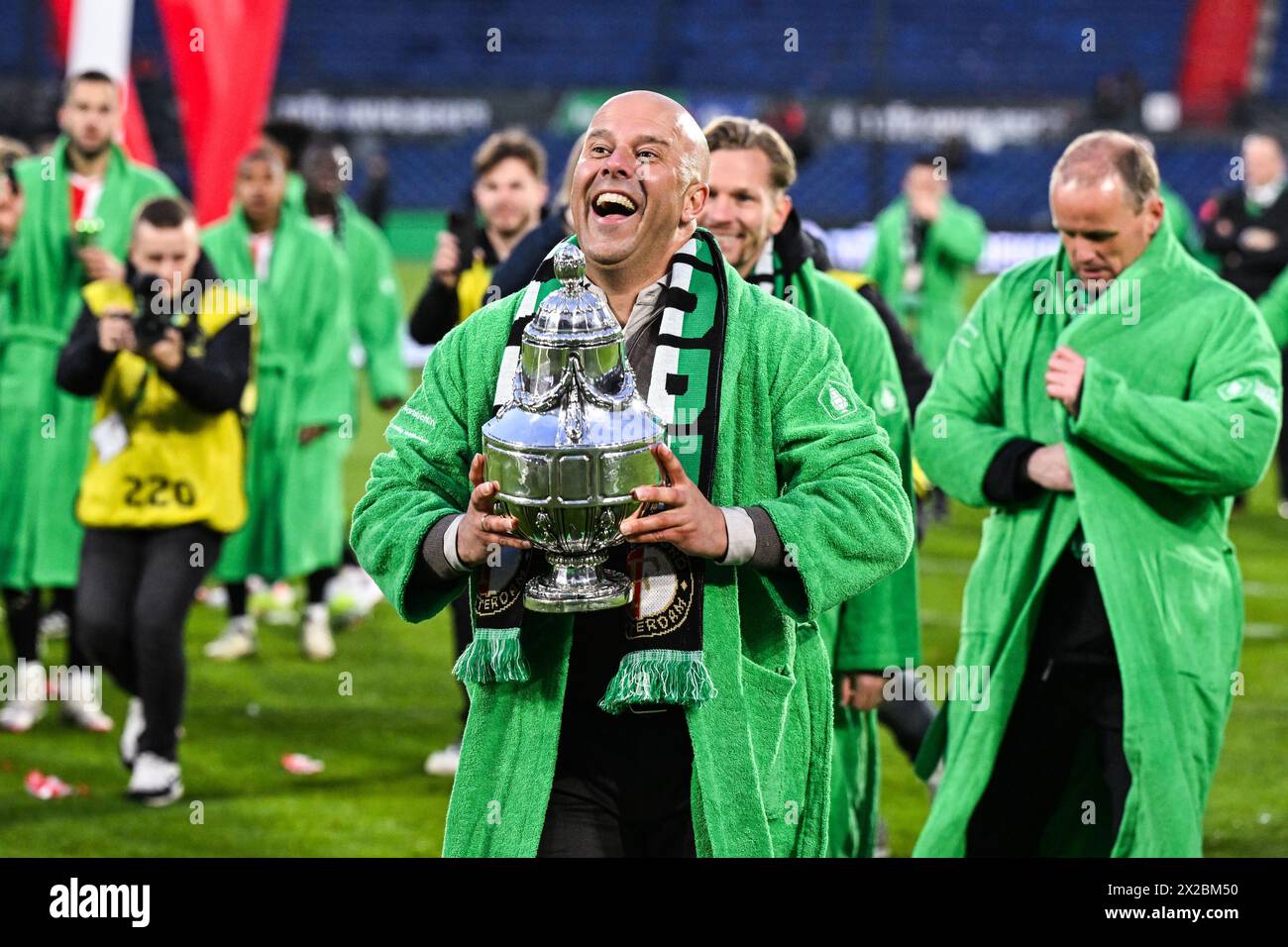 ROTTERDAM - Feyenoord coach Arne Slot with the TOTO KNVB Cup after the ...