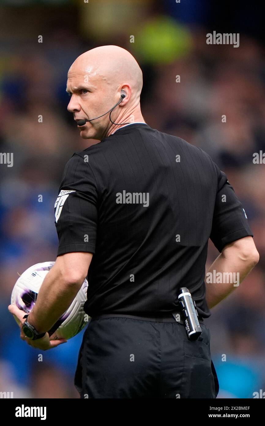 Referee Anthony Taylor during the Premier League match Everton vs ...