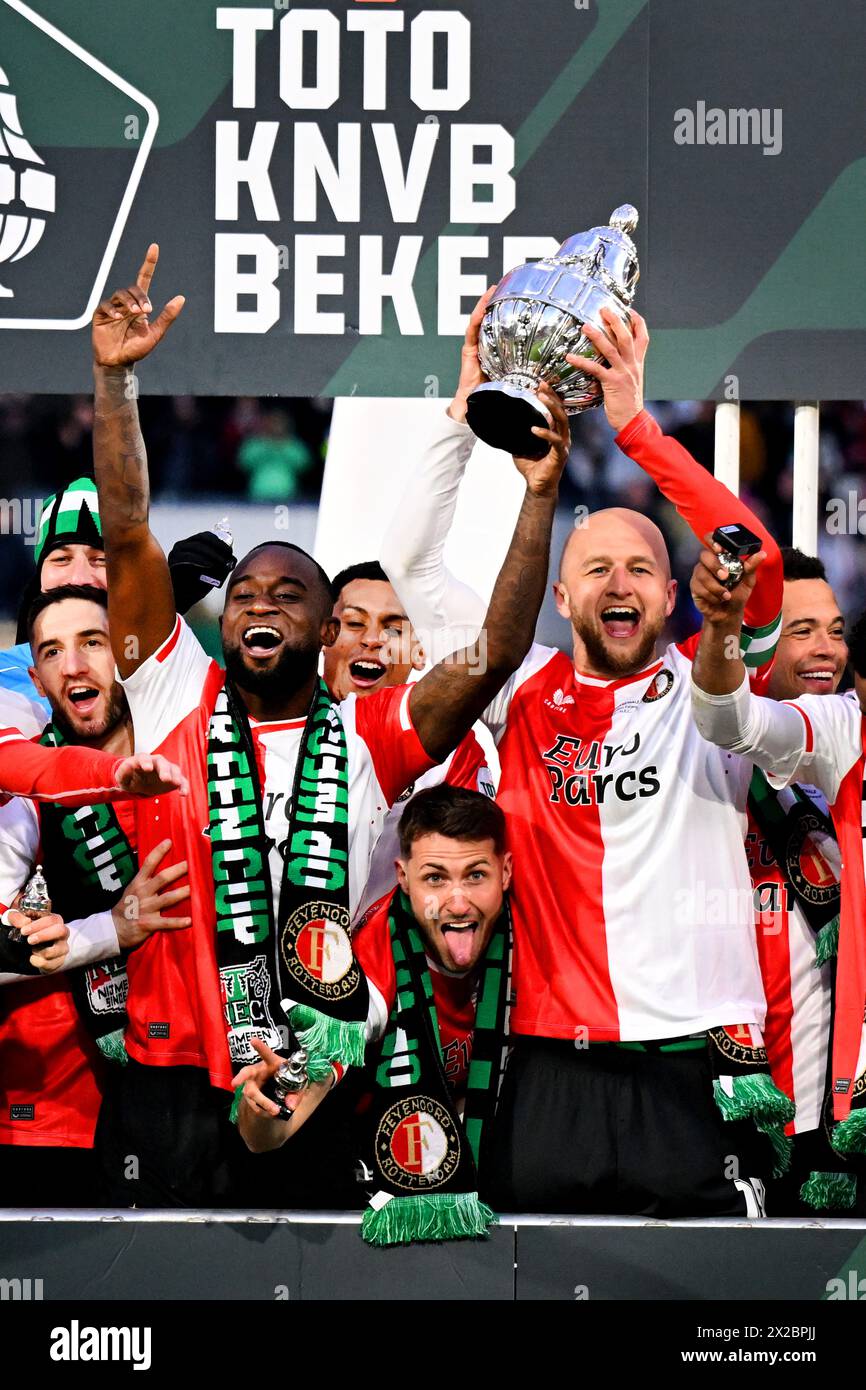 ROTTERDAM - Feyenoord with the cup after the TOTO KNVB Cup final match ...