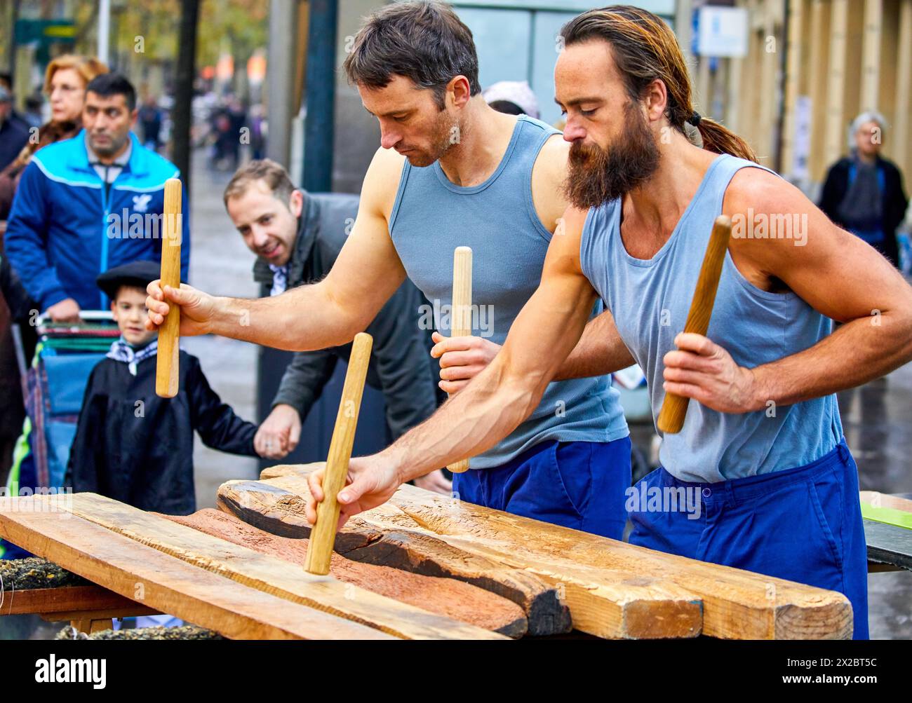 Txalaparta (Basque typical wooden percussion instrument), Feria de ...