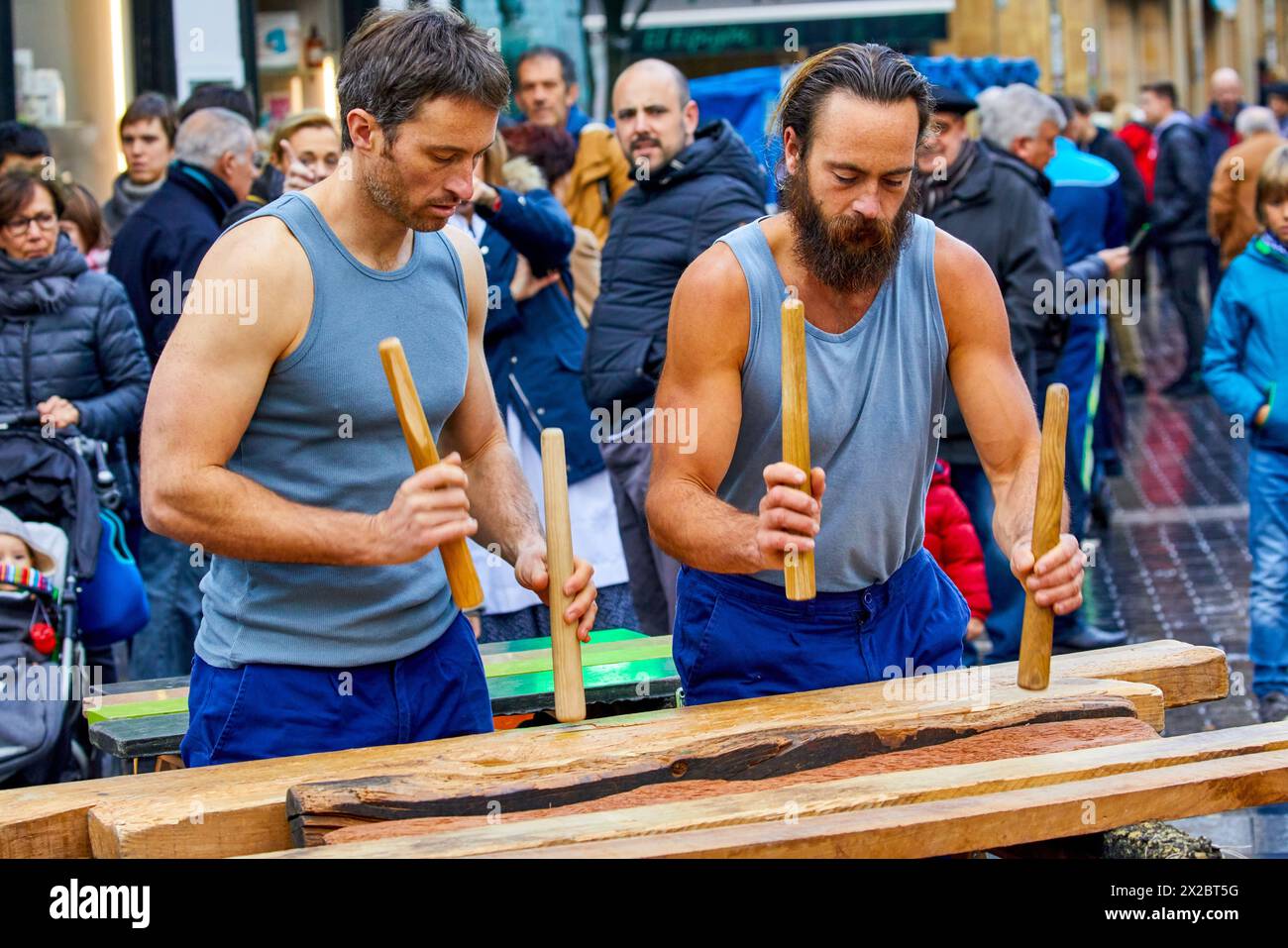 Txalaparta (Basque typical wooden percussion instrument), Feria de ...