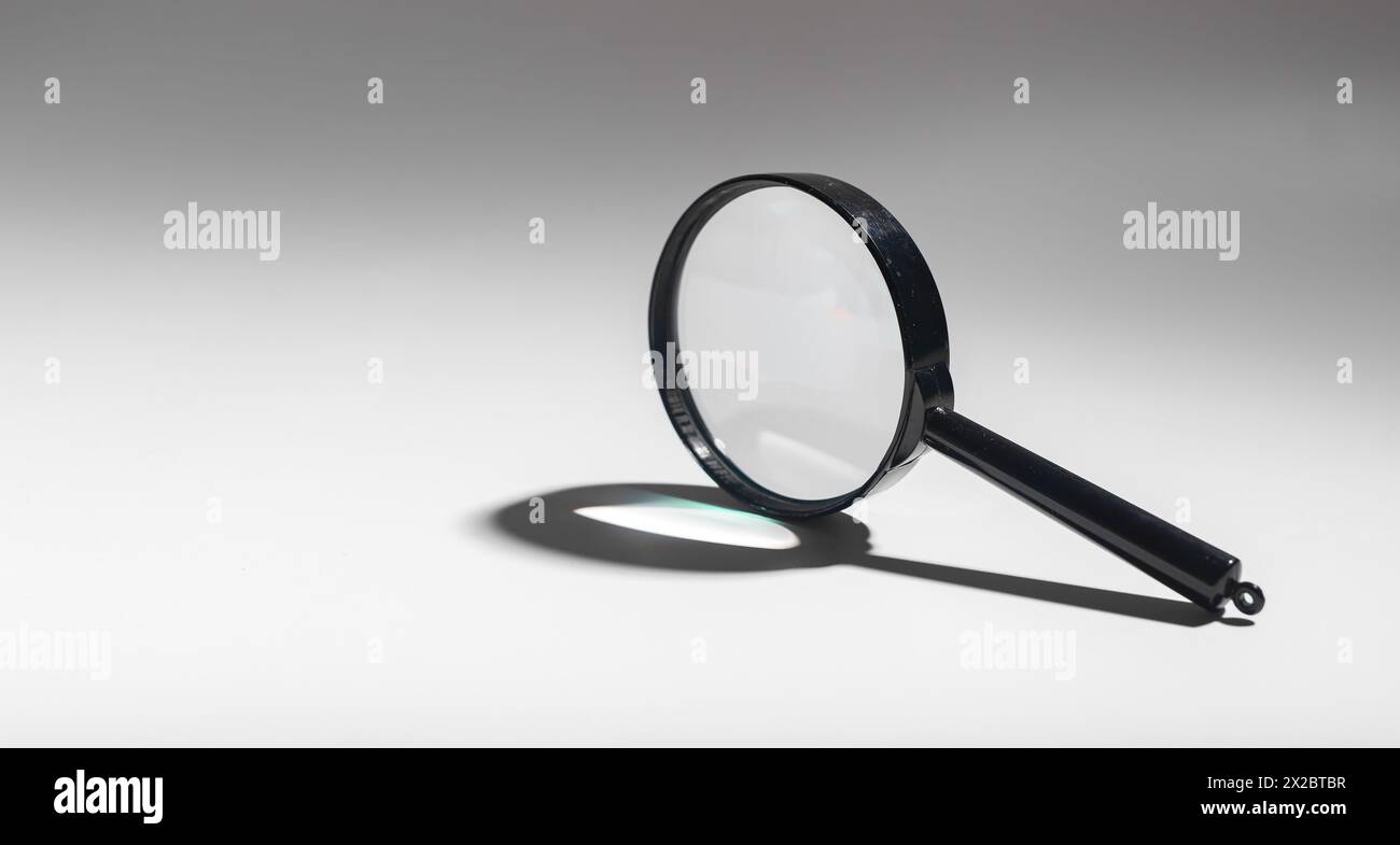 Magnify optics hi-res stock photography and images - Alamy