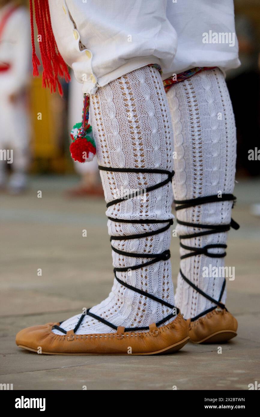 Espata dantza hi-res stock photography and images - Alamy