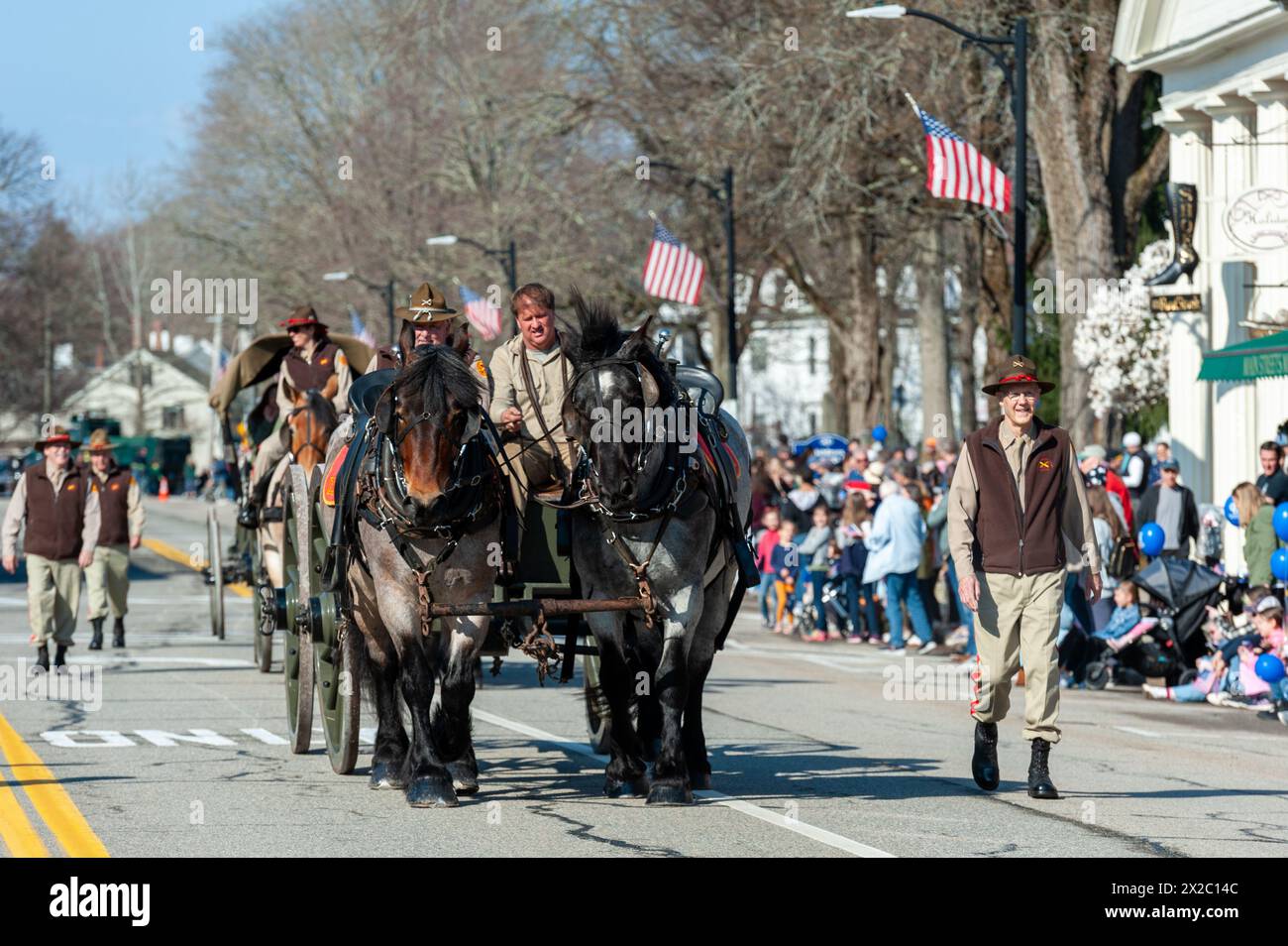 Concord Independent Battery in the Patriots' Day Parade in Concord ...