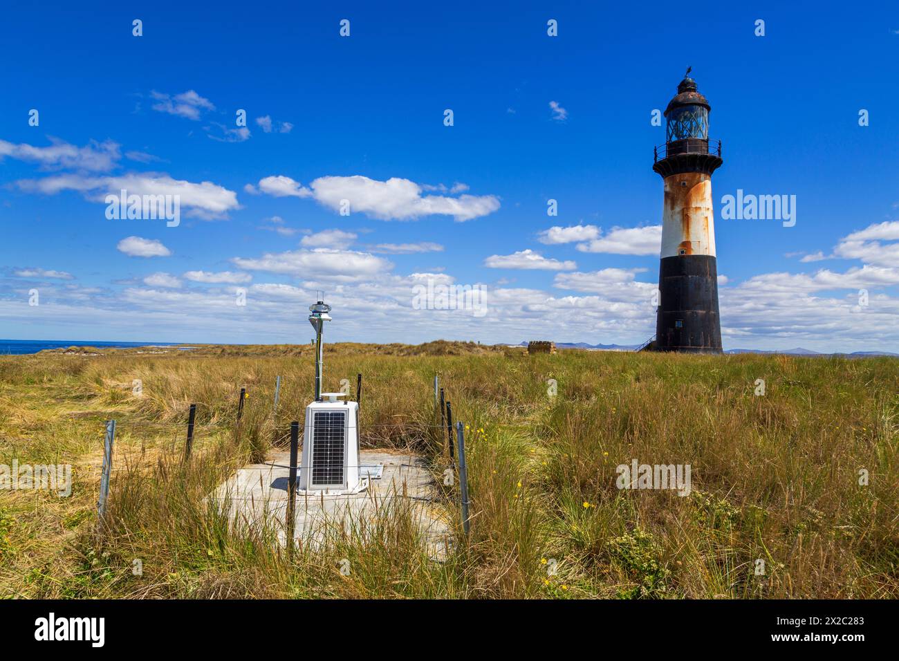 Modern beacon hi-res stock photography and images - Alamy