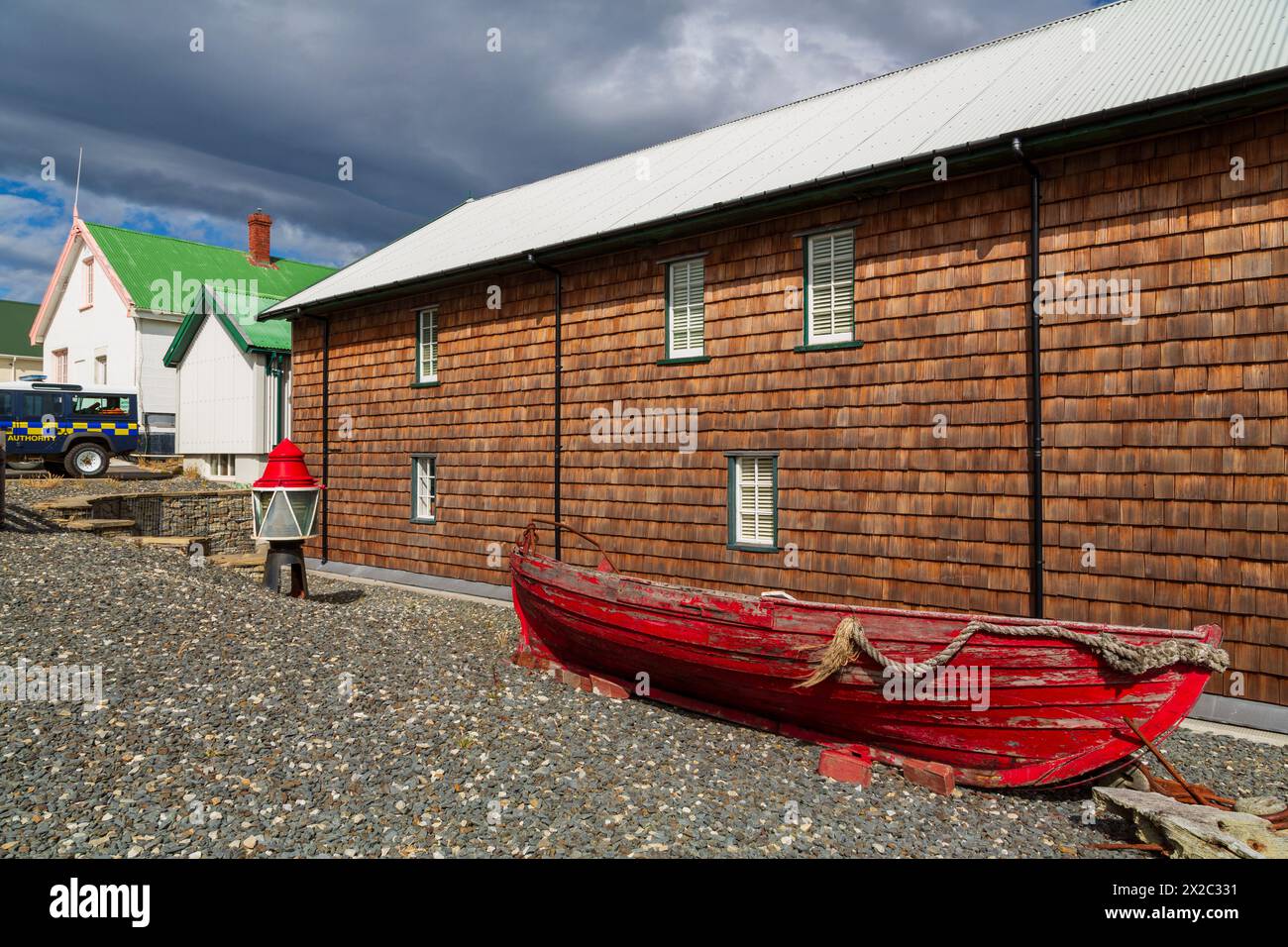 Engineer Point lighthouse lens, Historic Dockyard Museum, Port Stanley ...