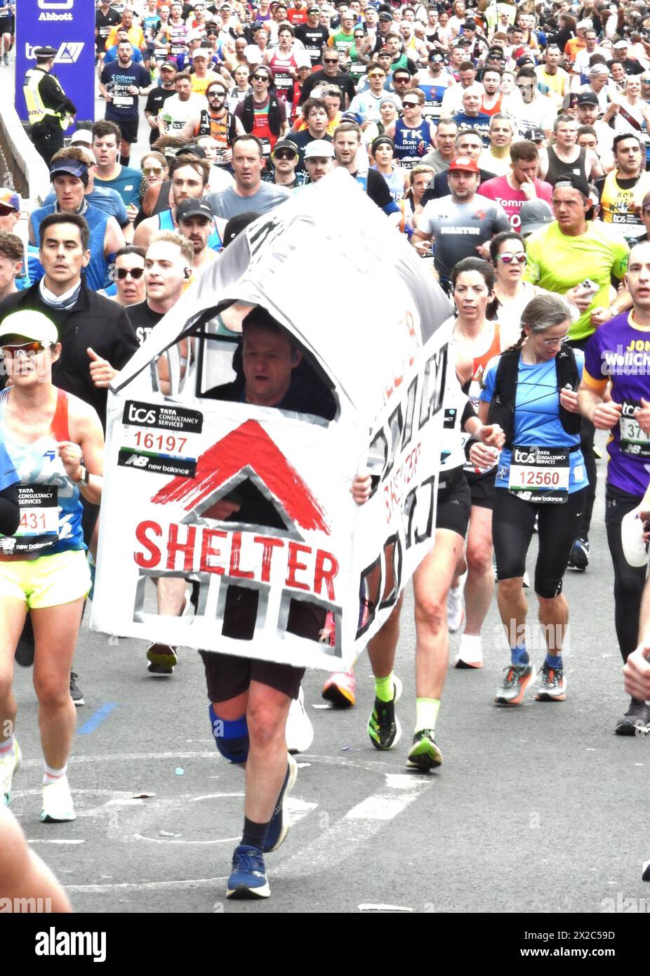 London, UK. 21st Apr, 2024. 21.04.2024 The TCS London Marathon fun ...