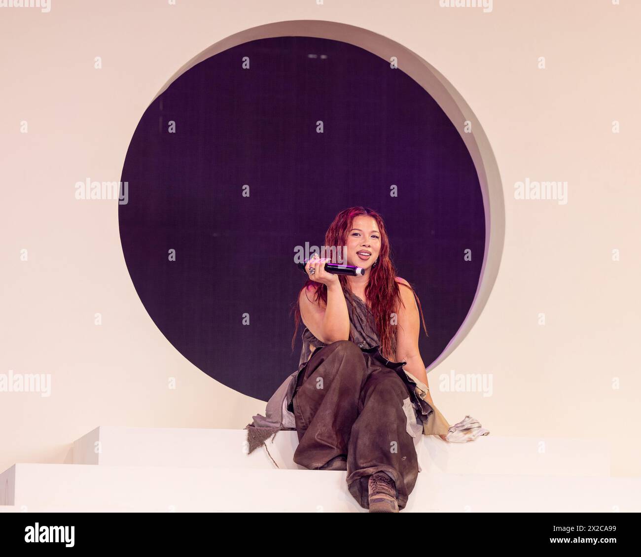 Thuy thi thu tran hi-res stock photography and images - Alamy