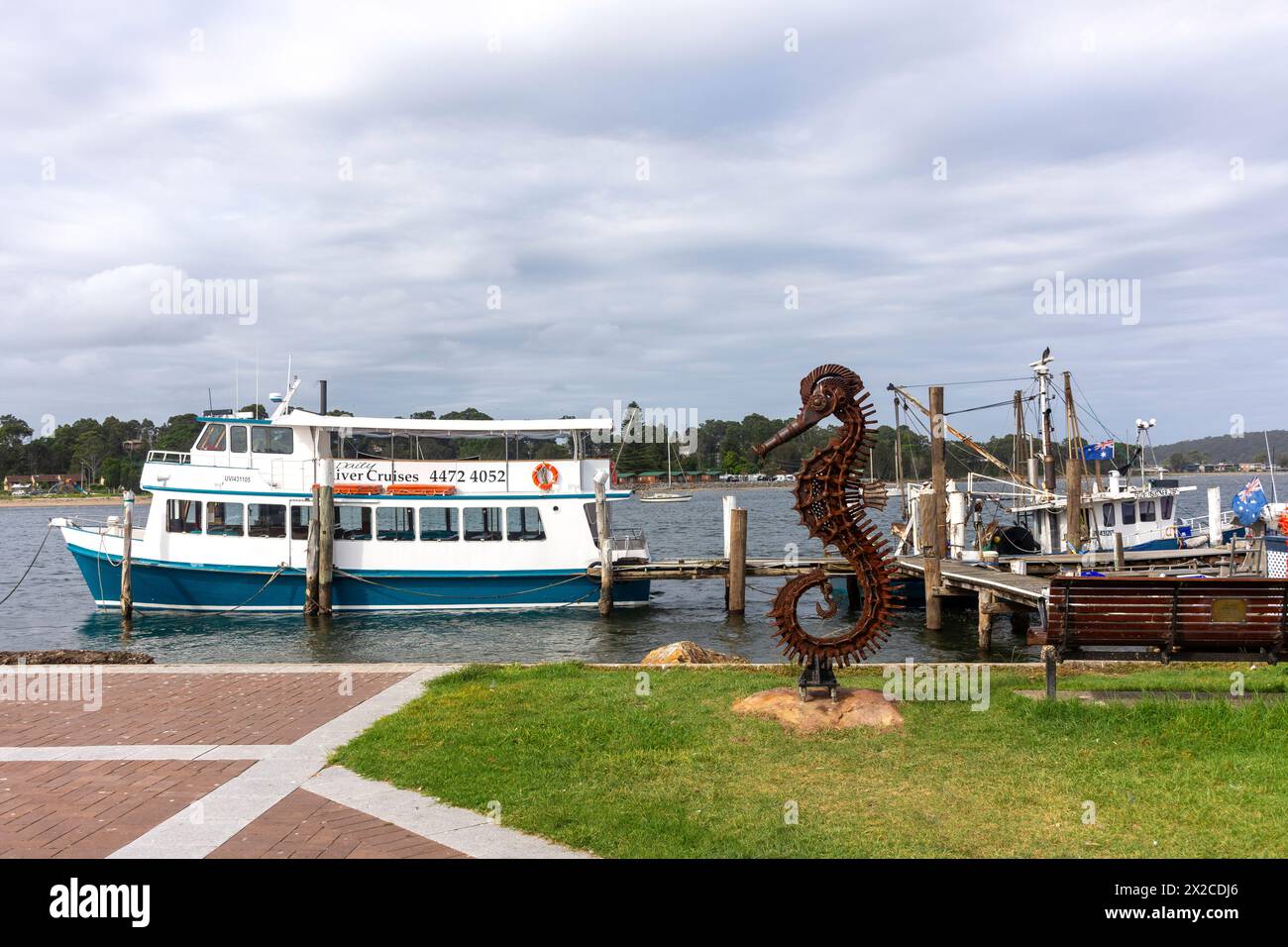 Batemans wharf hi-res stock photography and images - Alamy
