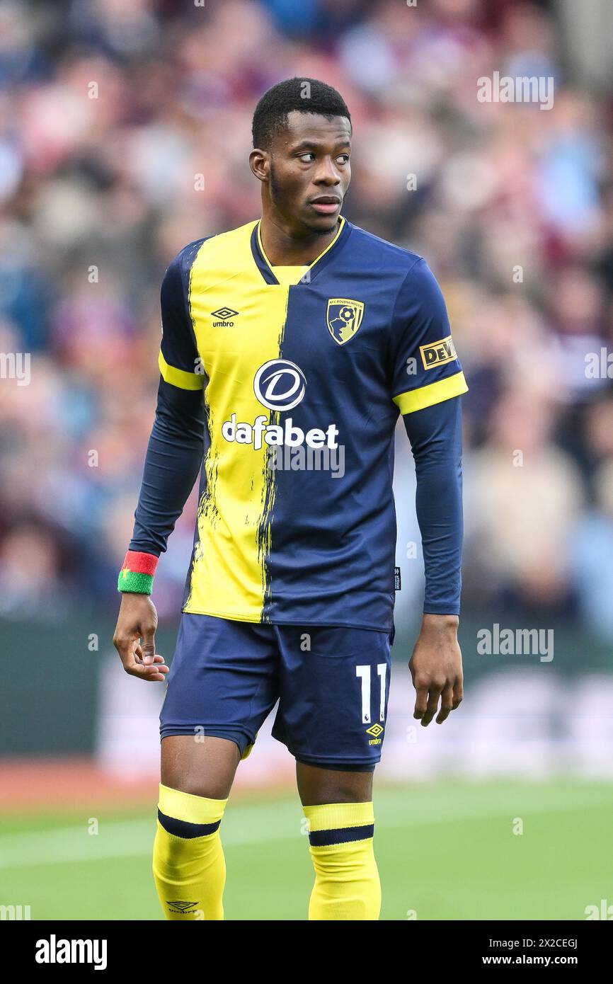 Dango Ouattara of Bournemouth during the Premier League match Aston ...