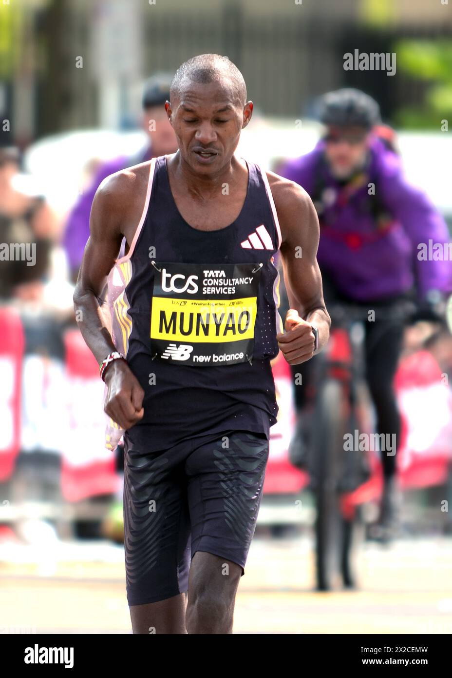 London, UK. 21st April 2024, London, UK. Event: 2024 London Marathon. Caption: Leading Elite Men ...