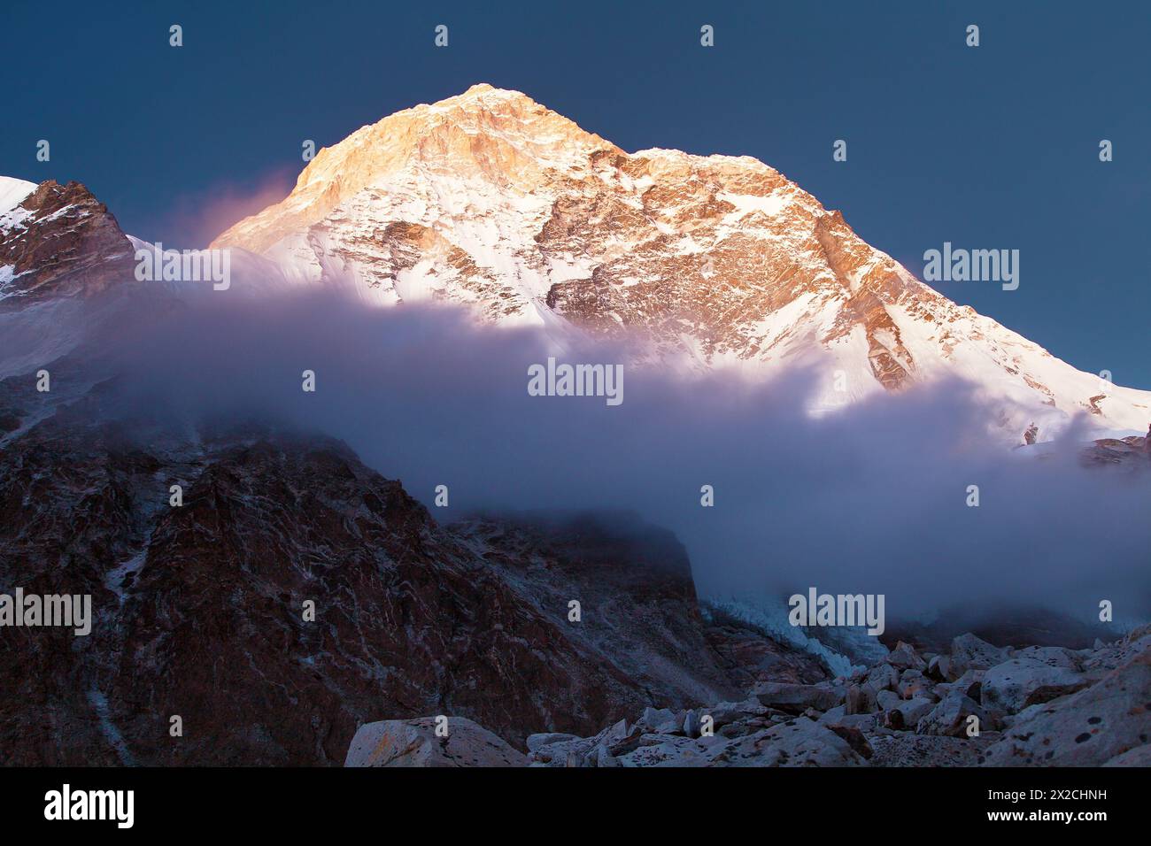 Mount Makalu with clouds, Nepal Himalayas mountains, Barun valley ...