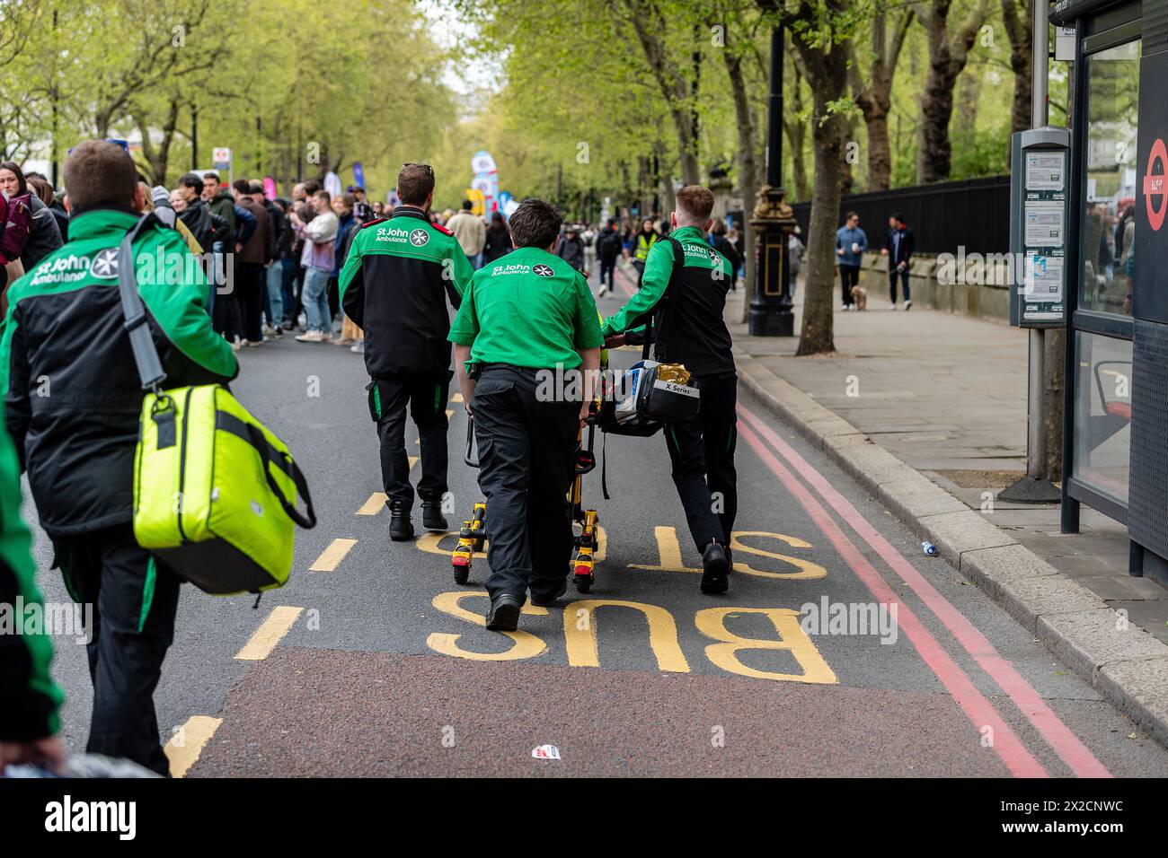London, UK. 21st Apr, 2024. Milkesa Mengesha collapses at 39 km marker ...