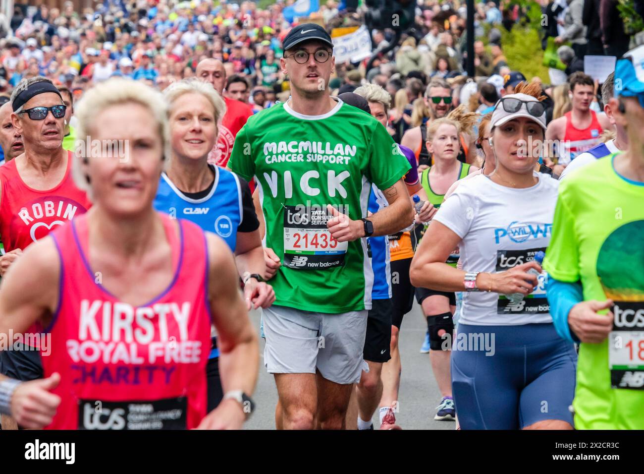 London Marathon 2024: Participant running in aid of Macmillan Cancer ...