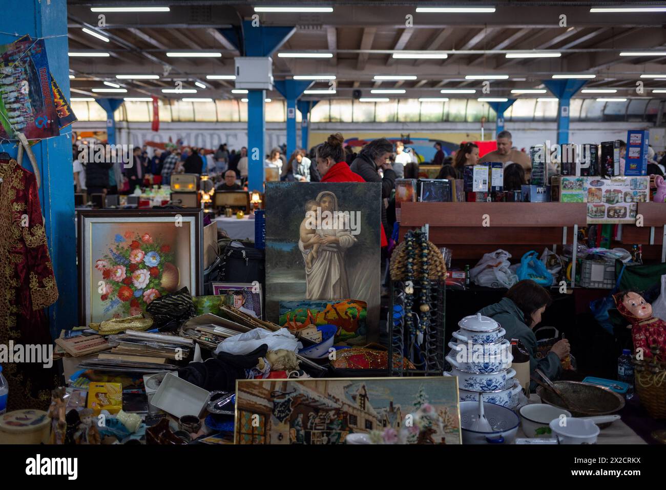 April 21, 2024: Customers shopping at Ferikoy Flea Market, Turkey's ...