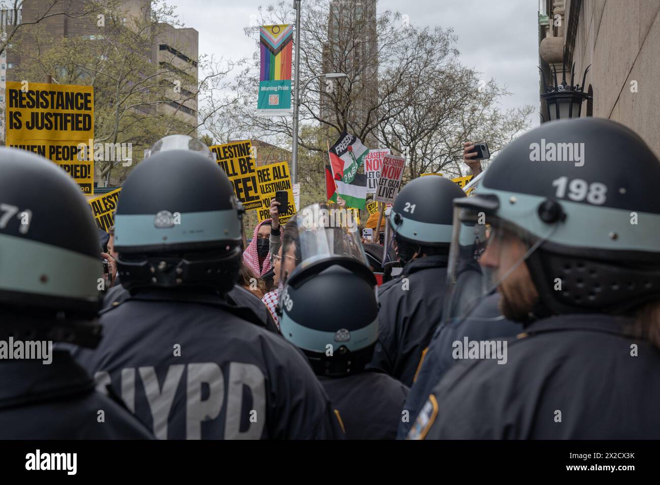 Manhattan, United States. 19th Apr, 2024. NYPD officers wearing riot ...