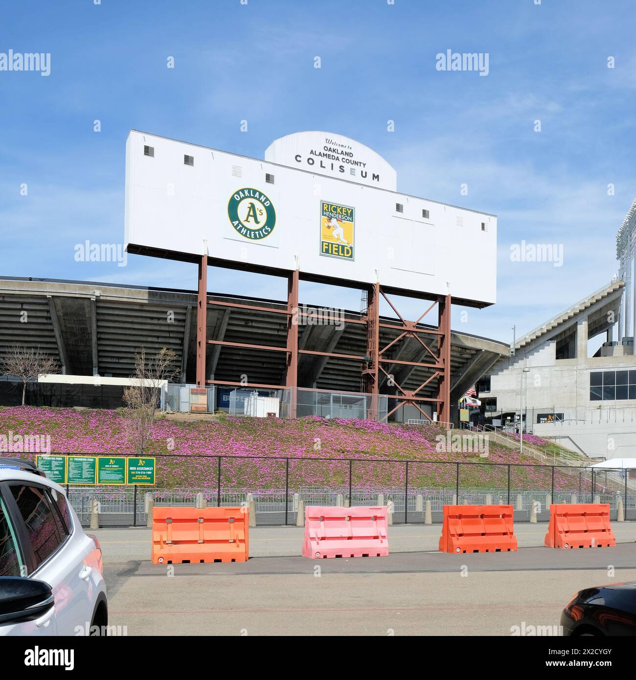 Welcome sign at Oakland Alameda County Coliseum and the Ricky Henderson ...